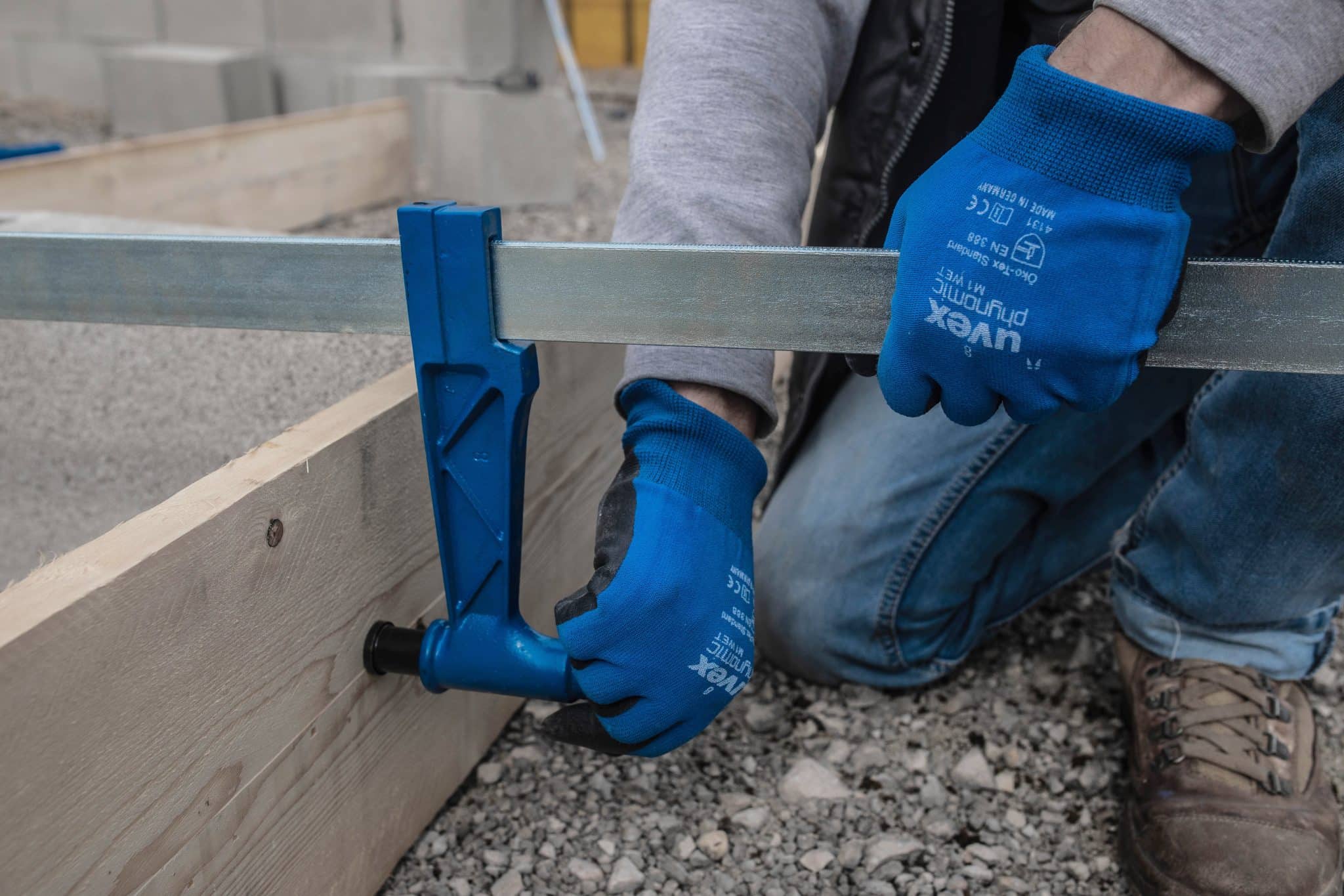 Le guide des différents types de serre-joints